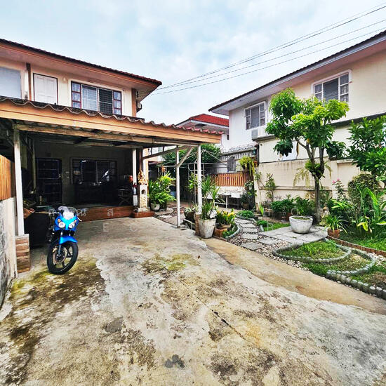 พระปิ่น 2, Bangkok, Sala Thammasop, Thawi Watthana, Bangkok, 4 Bedrooms, 140 sqm, Single ...