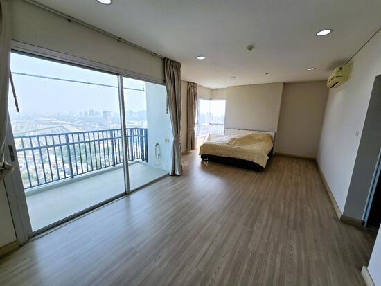 Intro Phaholyothin-Pradipat, Bangkok, Pradipat, Samsen Nai, Phaya Thai ...