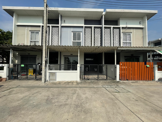 Preseo Plus One Amata Nakorn-Nong Tamlueng, Chon Buri, 118 Moo 7, Nong Tamlung, Phan Thong, Chon ...