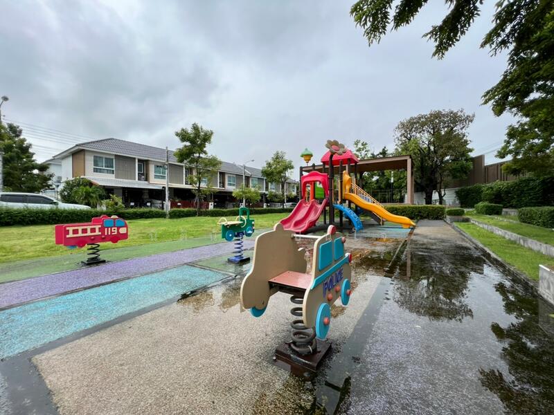 The Connect Teparak-MuangMai : เดอะ คอนเนค เทพารักษ์-เมืองใหม่, สมุทรปราการ, ถนนเทพารักษ์, บาง ...