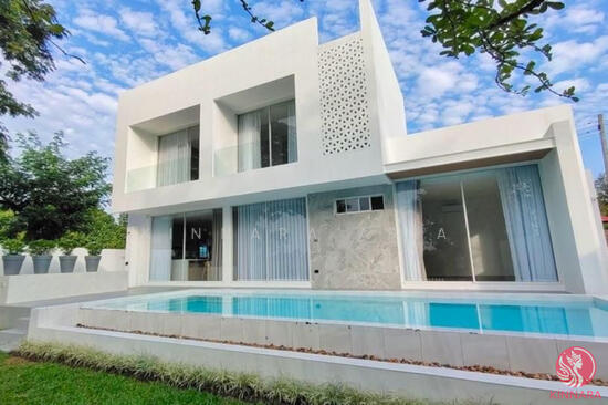 Luxury 3-Bedroom Pool Villa in Doi Saket, Chiang Mai, Talat Kwan, Doi ...