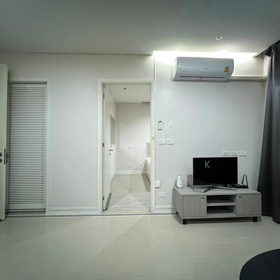 TC Green Rama 9, Bangkok, Rama 9 Road, Huai Khwang, Huai Khwang ...