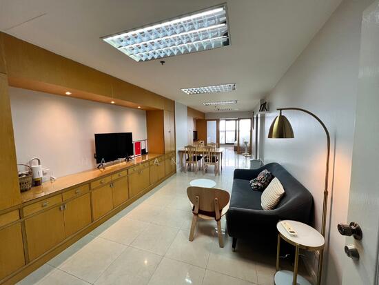 State Tower, Bangkok, 1055 Silom Road, Silom, Bang Rak, Bangkok, , 61 ...