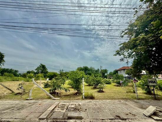 Vichitra Thani Bangna-Trad, Chachoengsao, Baan Tawan Oak Road, Bang ...