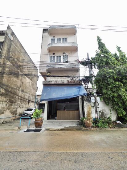 4-storey commercial building,190 sqm–standalone structure with no ...
