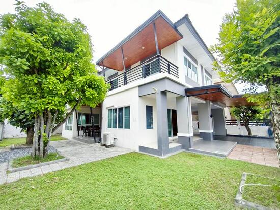 ให้เช่าบ้านเดี่ยวหลังใหญ่เนื้อที่เยอะ ม.เลควัลเล่ย์ บ่อวิน ศรีราชา, Chon Buri, Bo Win, Si Racha ...