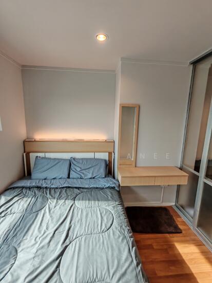 Lumpini Park Rama 9-Ratchada, Bangkok, 888 Chaturathit Road, Bang Kapi, Huai Khwang, Bangkok, 1 ...