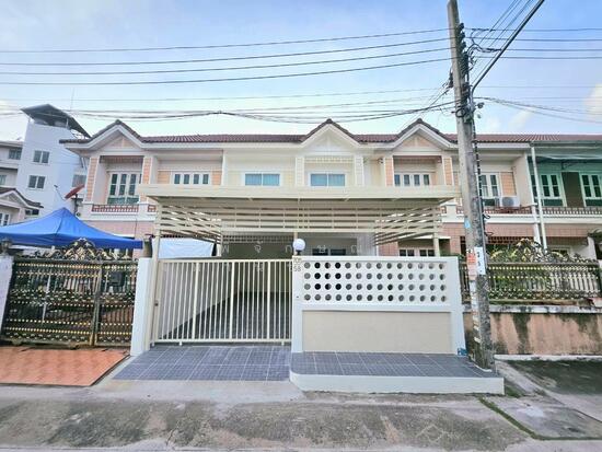 Sintavee Tha Kham 1 : สินทวีท่าข้าม 1, กรุงเทพ, ถนน หมู่บ้านสินทวีท่า ...