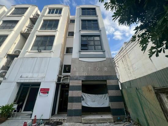 For Rent Bangkok Shophouse Sukhumvit BTS Bang Chak BRE23046, Bangkok ...