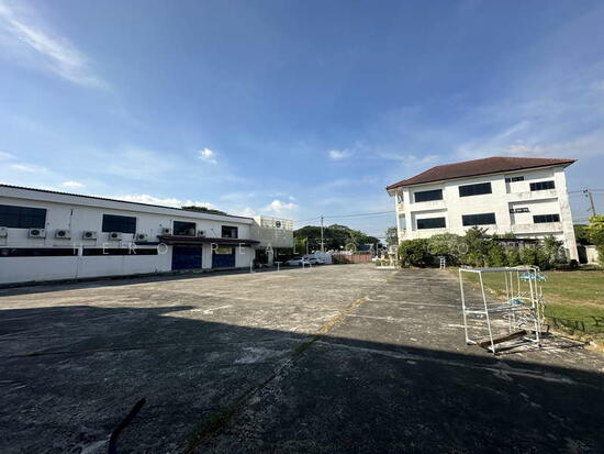 For Rent Bangkok Warehouse Phraya Suren Khlong Sam Wa BRE14724, Bangkok ...